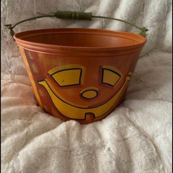 None | Holiday | Vintage Style Orange Metal Halloween Pumpkin Bucket ...